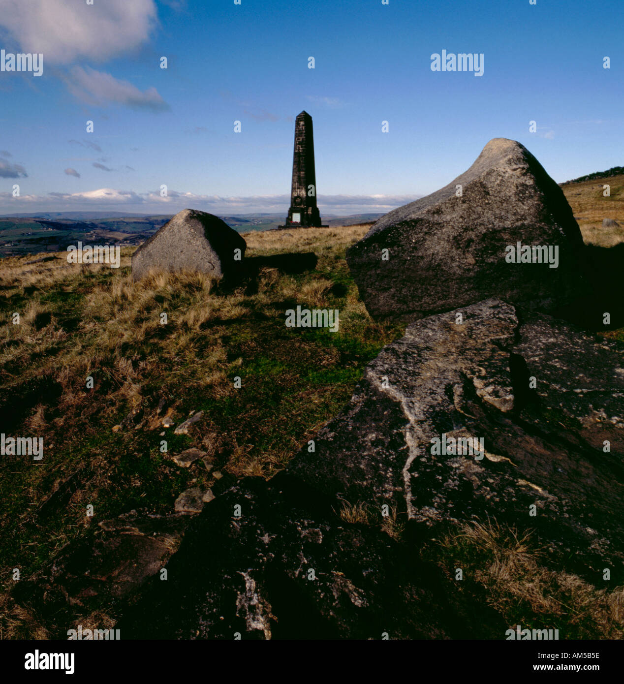 The oldham war memorial hi-res stock photography and images - Alamy