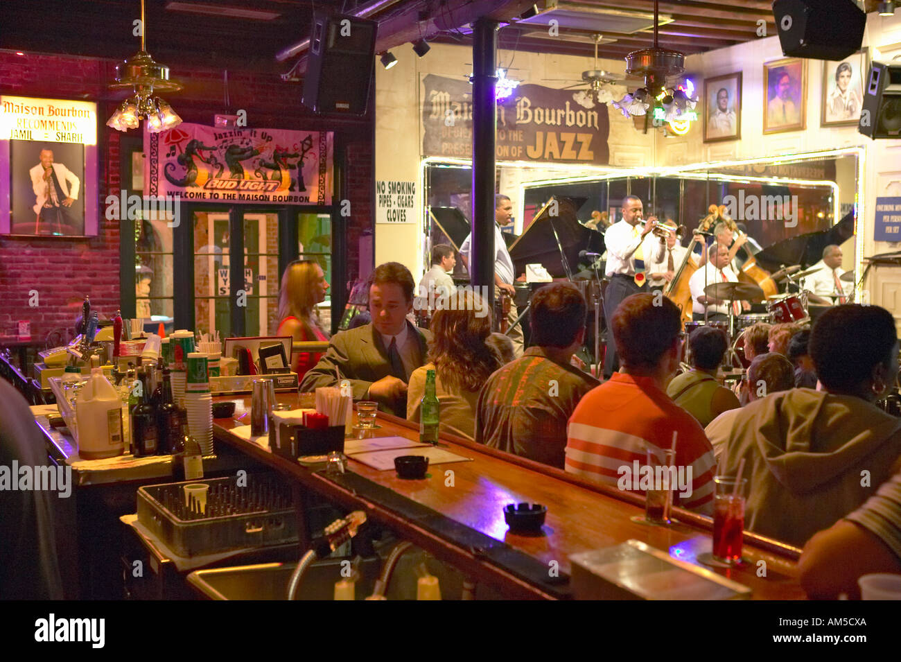 Maison Bourbon Jazz Club with Dixieland band and trumpet player ...