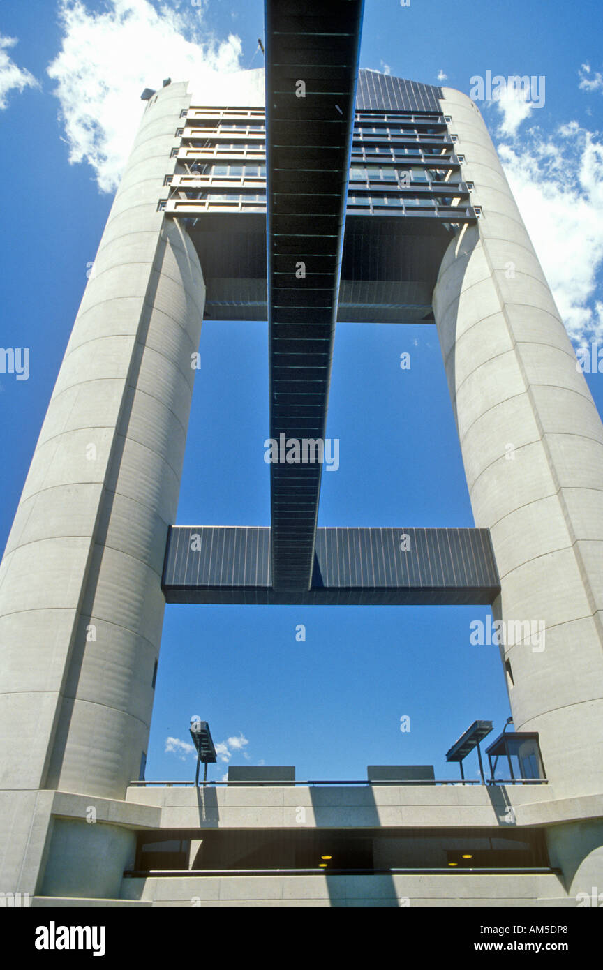 New airport tower design hi-res stock photography and images - Alamy