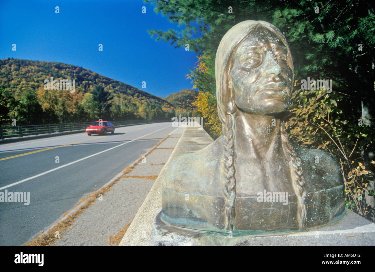 Indian Statue Mohawk Trail West Massachusetts Stock Photo - Alamy