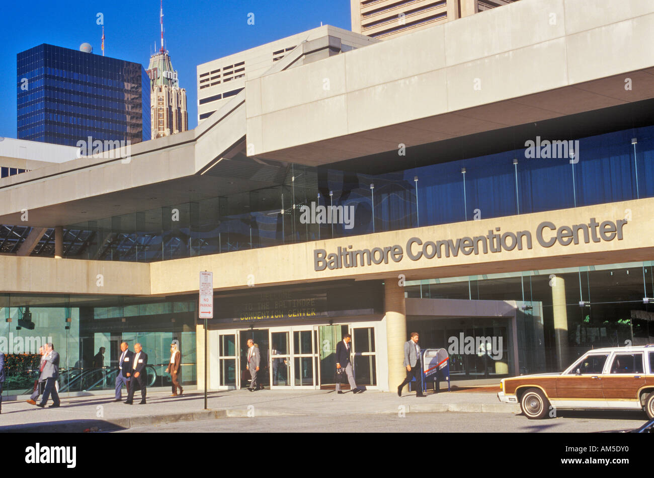 Baltimore convention center hi-res stock photography and images - Alamy
