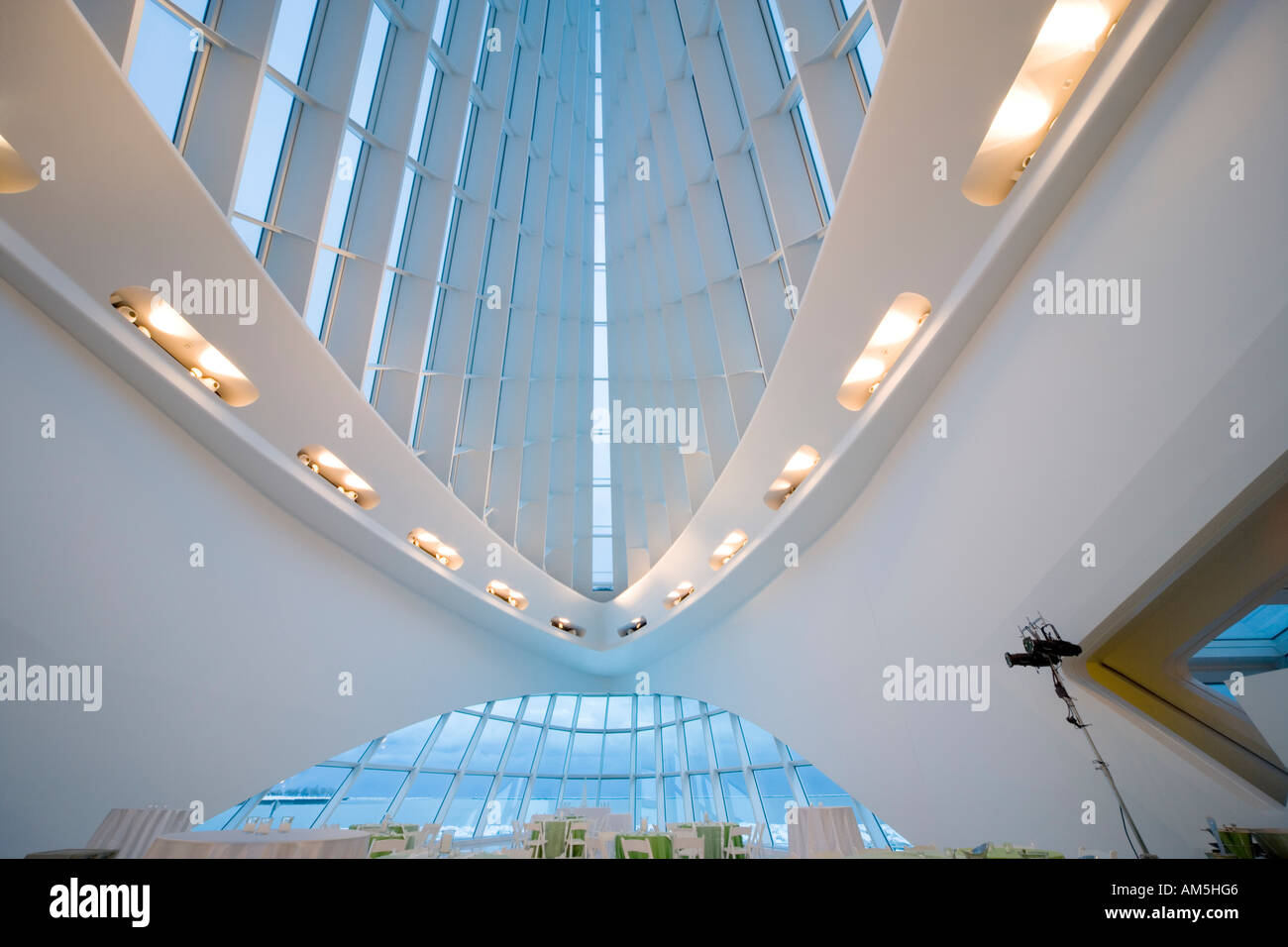 The Windhover Reception Hall of Santiago Calatrava's Milwaukee Art ...
