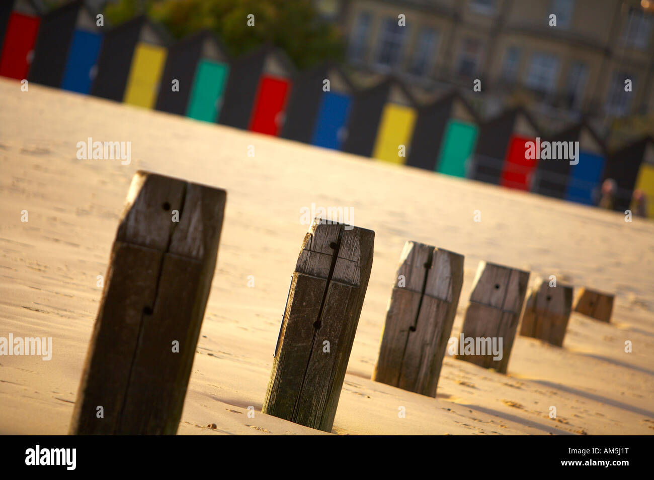 Lowestoft beach winter hi-res stock photography and images - Alamy