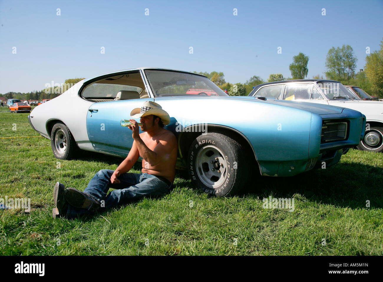 Republic Of Doyle Car
