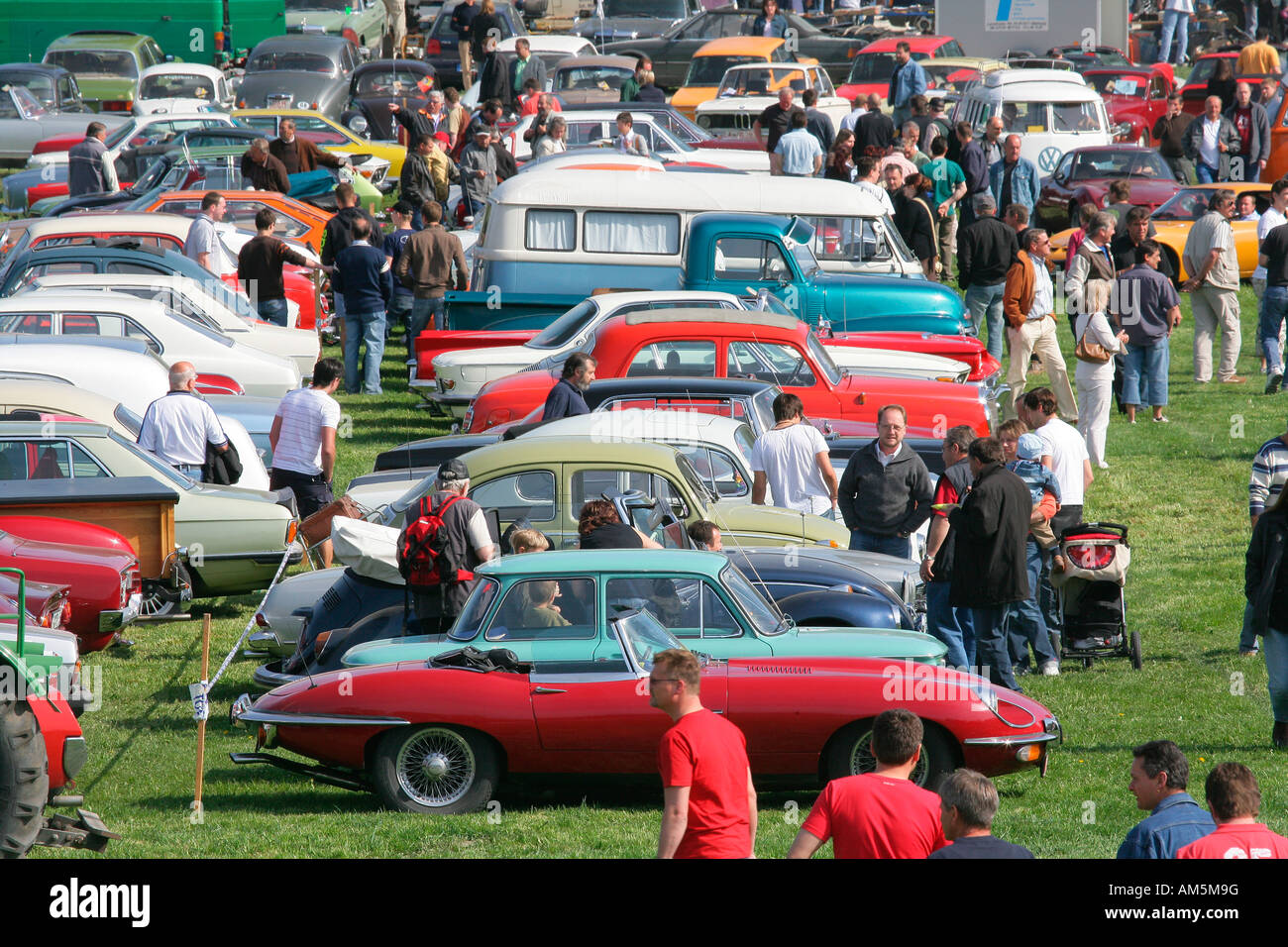 Car gatherings High Resolution Stock Photography and Images - Alamy