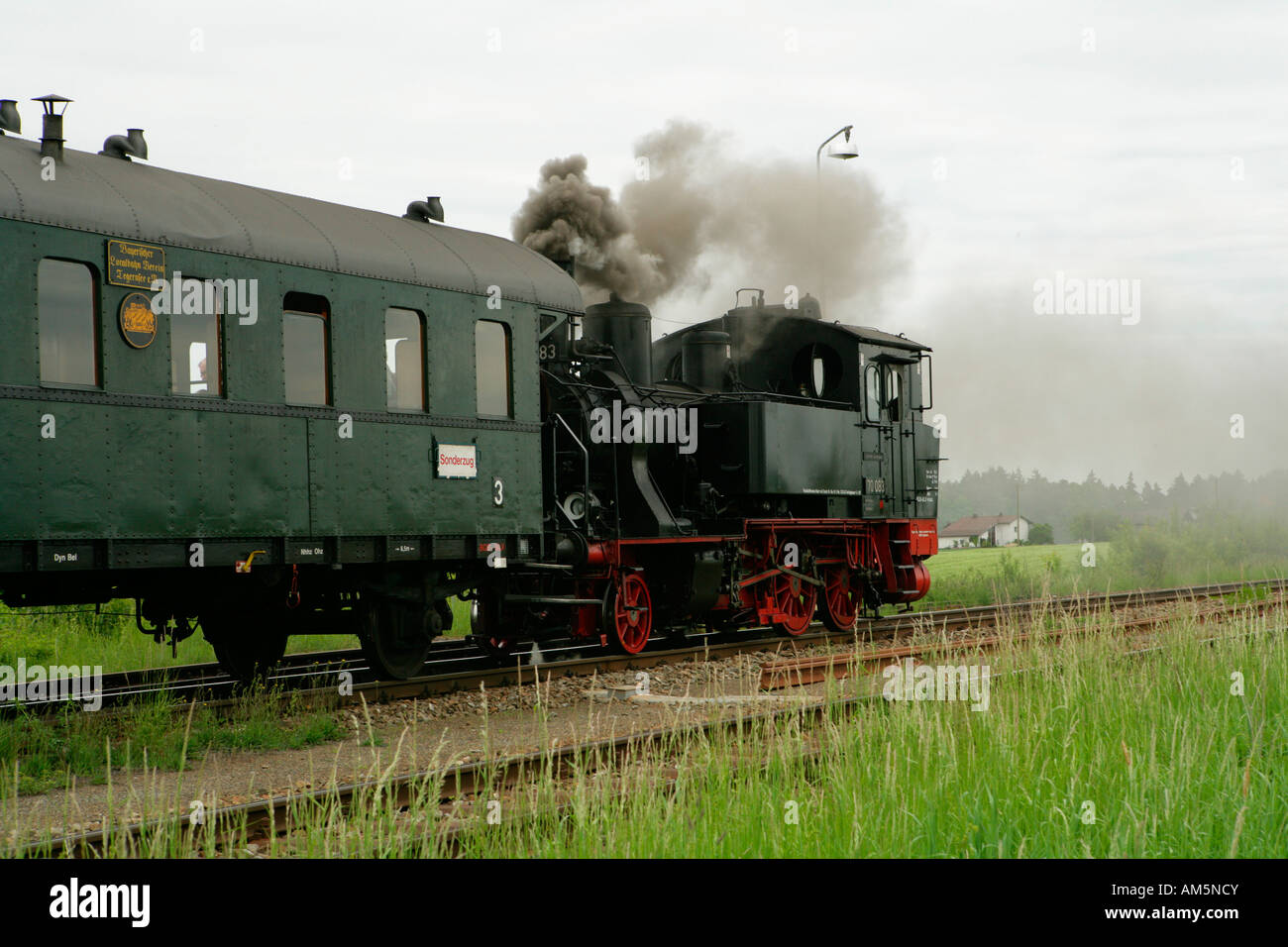 Steam locomotive pushing carriages hi-res stock photography and images ...