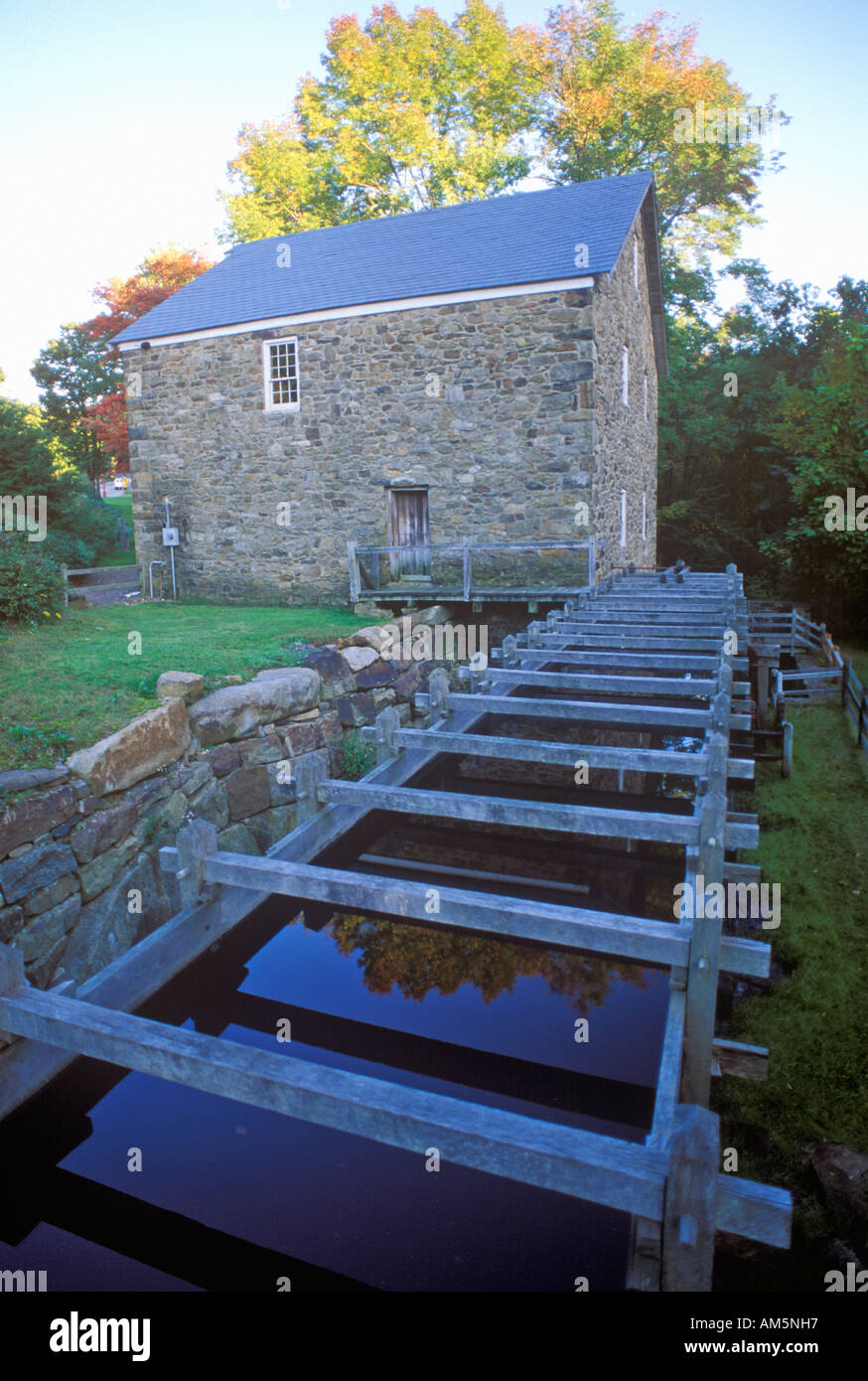 Cooper grist mill hi-res stock photography and images - Alamy