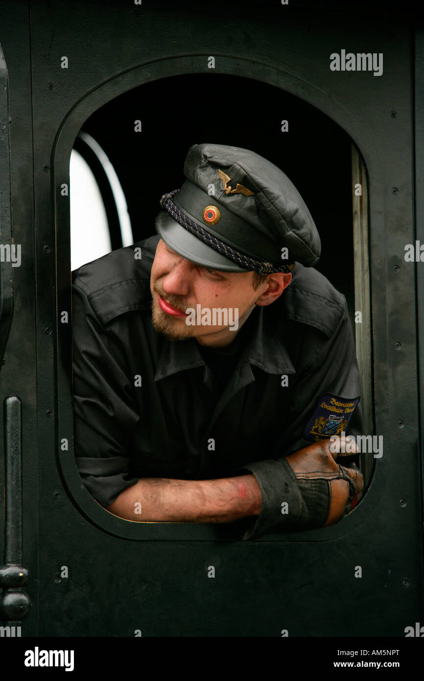 Steam engine engineers cab hi-res stock photography and images - Alamy