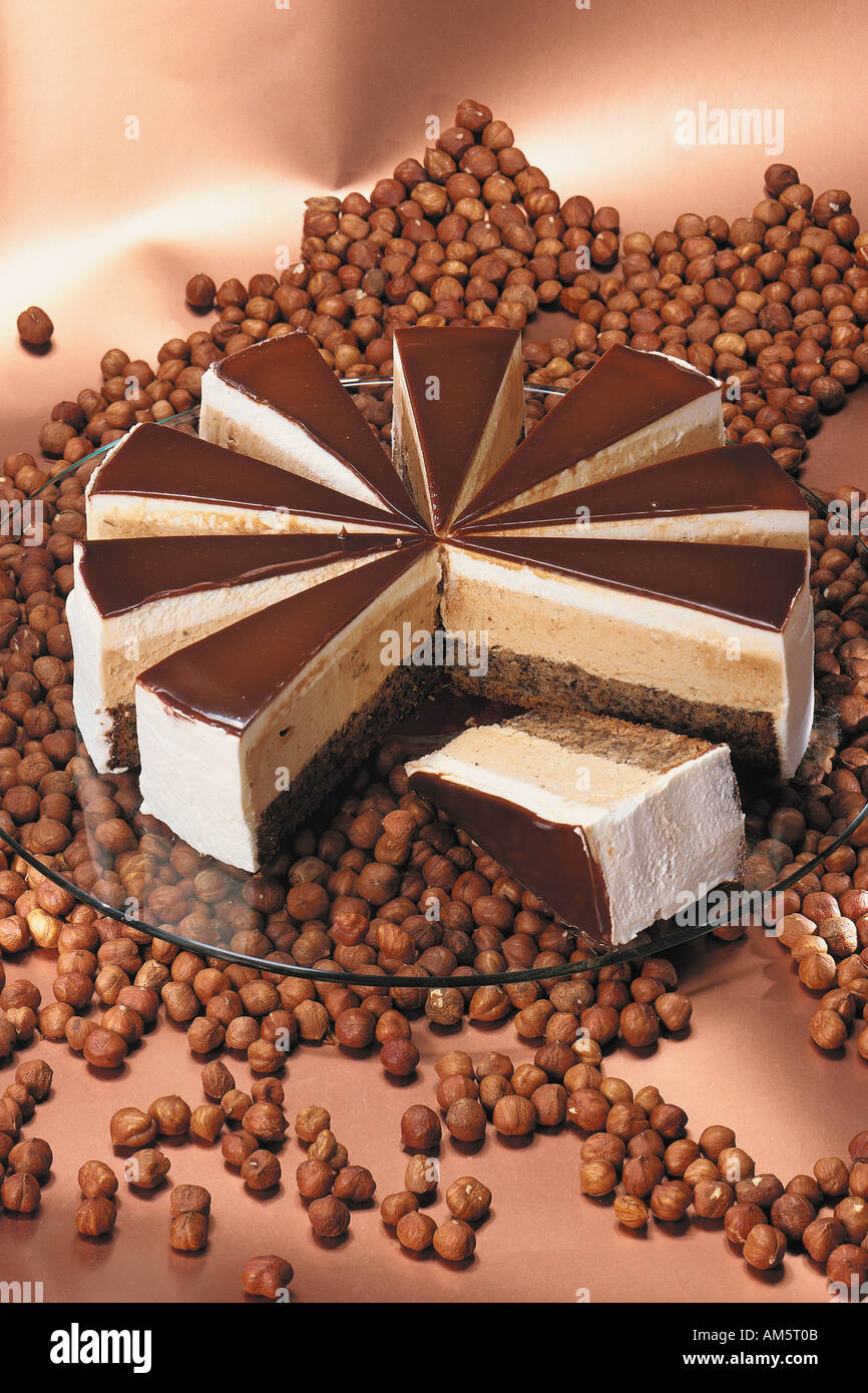 Nougat torte hi-res stock photography and images - Alamy