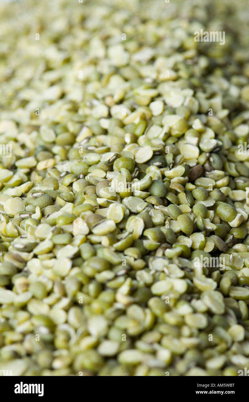 Close-up of Split Green grams Stock Photo - Alamy