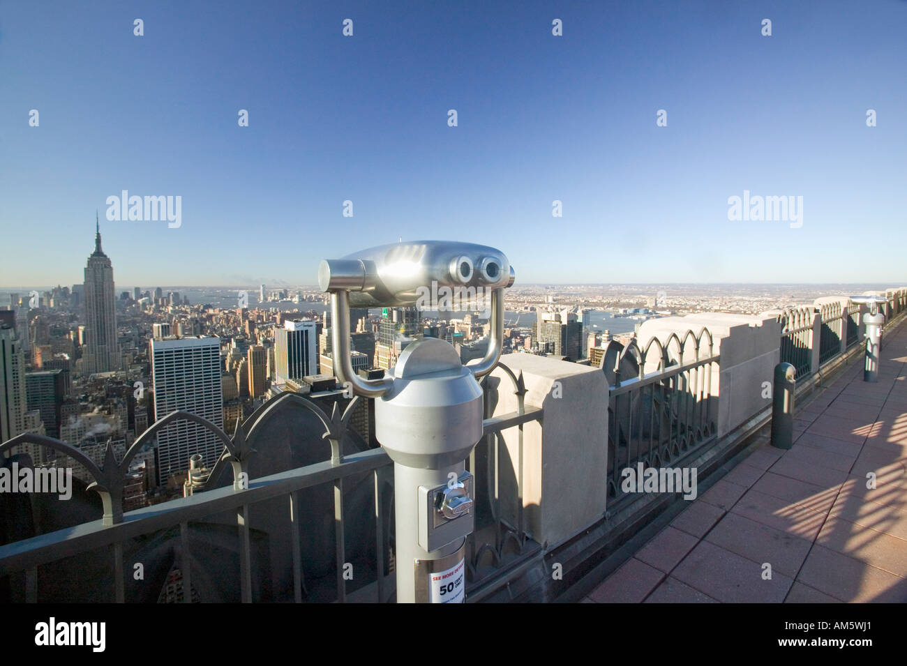 Top of the rock the rockefeller center viewing area hi-res stock ...