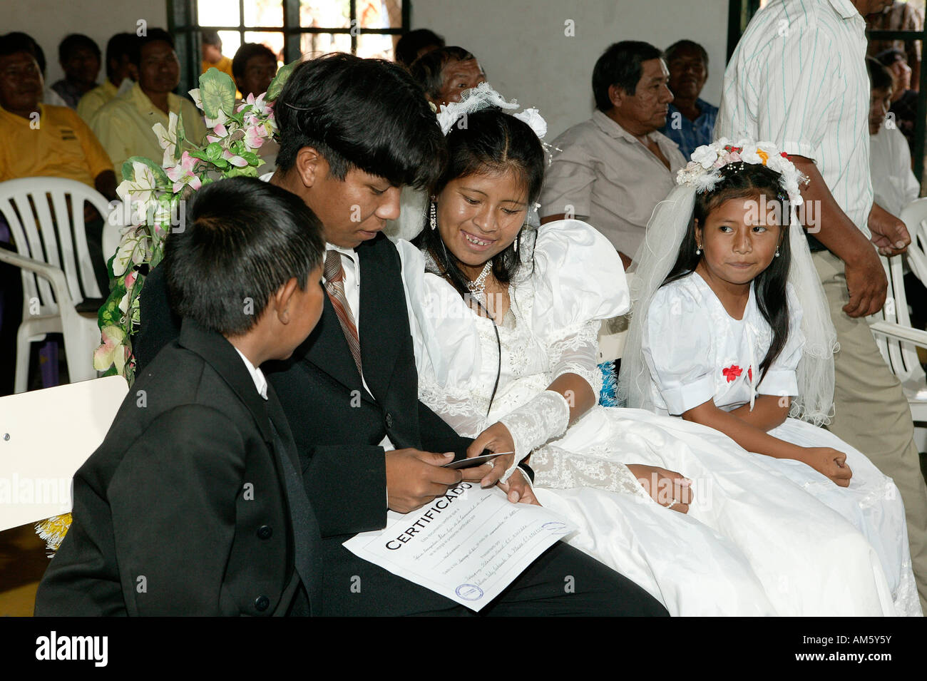 Bridal couple with flower children, Indian wedding, Loma Plata, Chaco ...