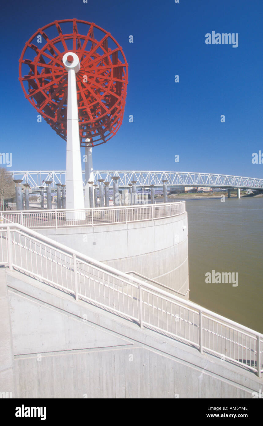 Paddlewheel steamboat on ohio hi-res stock photography and images - Alamy