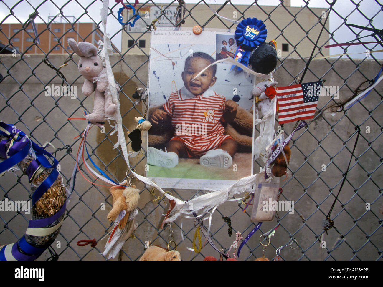Shrine to the dead at the site of the bombing of the Alfred P Murrah ...