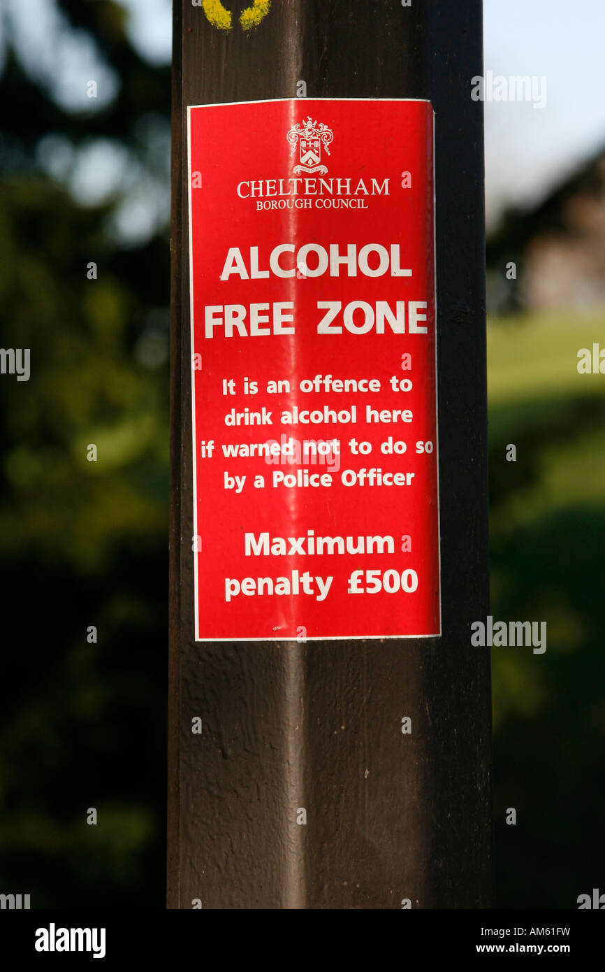 Alcohol free zone sign in hi-res stock photography and images - Alamy