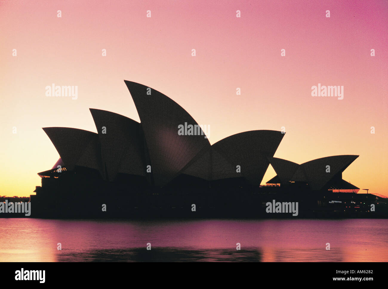 Sunset at Sydney Opera House Stock Photo - Alamy
