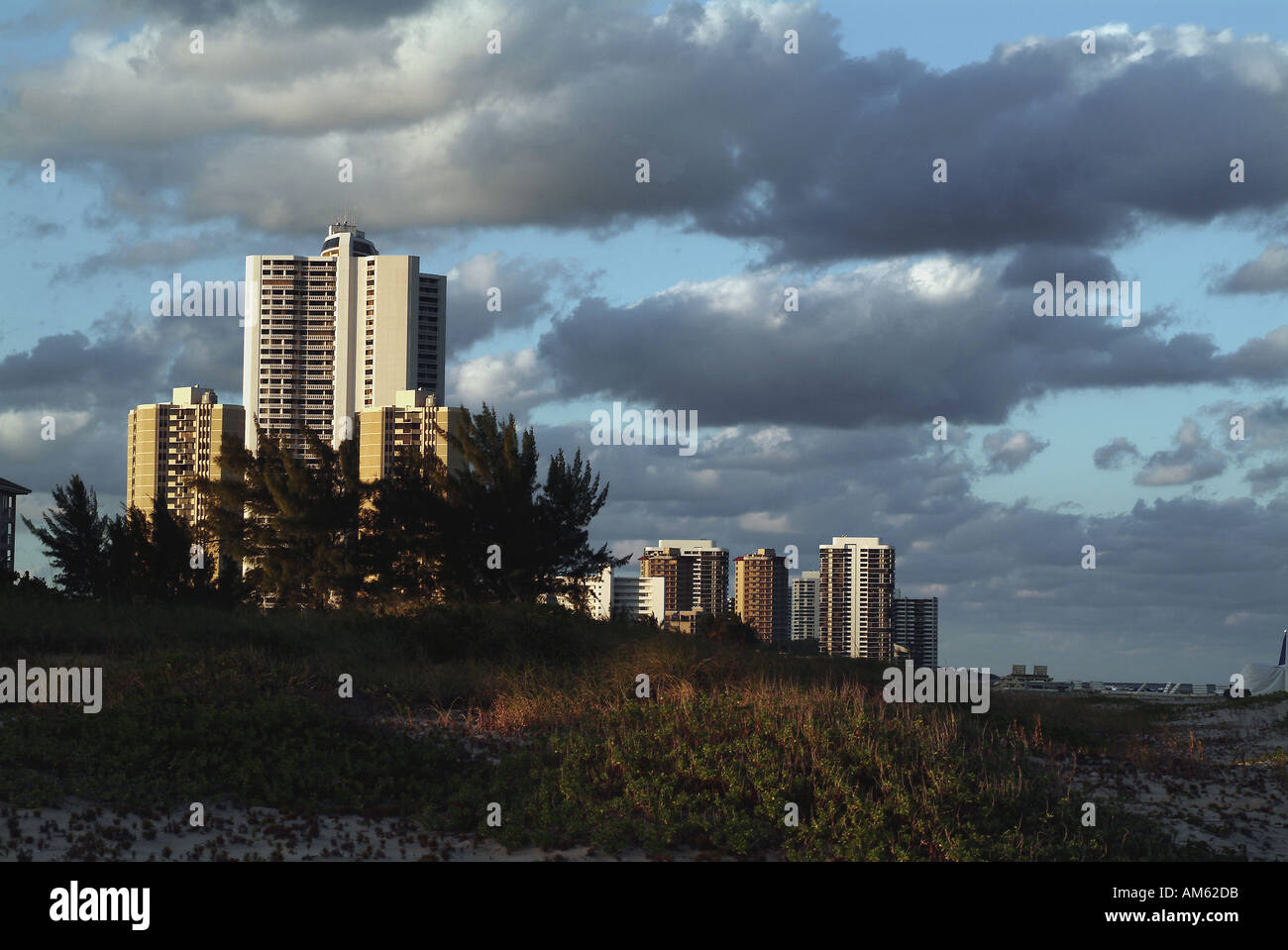 Buildings along West Palm Beach sandy beach in Florida Stock Photo - Alamy