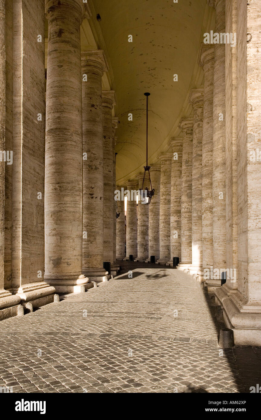 Rome italy colonnade architecture hi-res stock photography and images ...