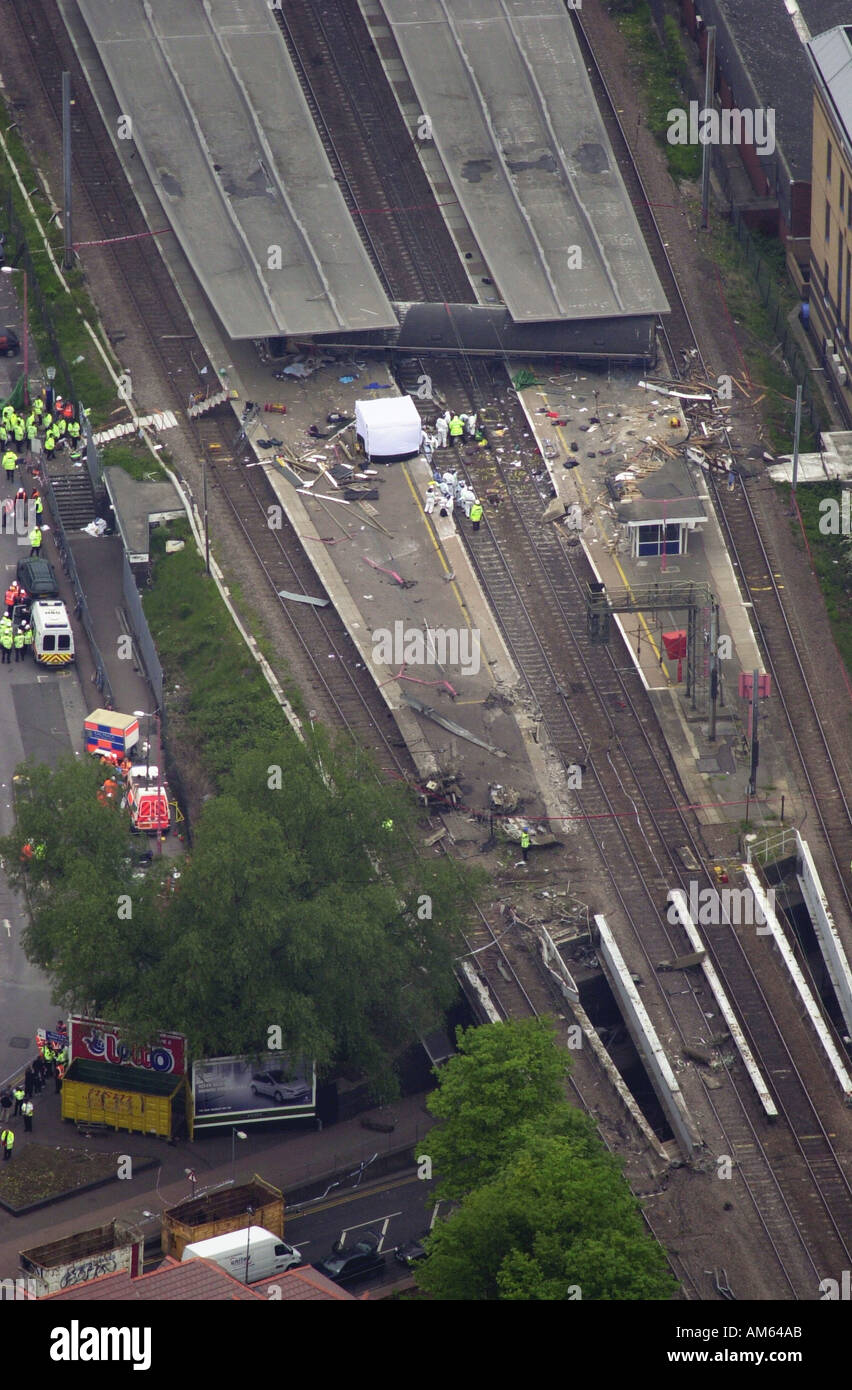 Potters Bar train crash Aerial view Hertfordshire UK Stock Photo - Alamy