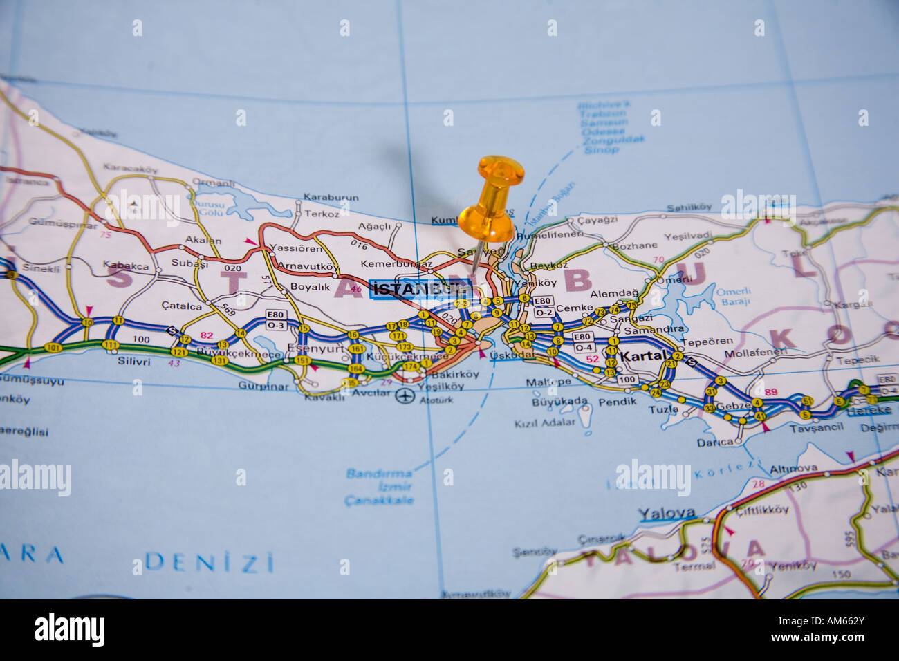 Map pin hi-res stock photography and images - Alamy