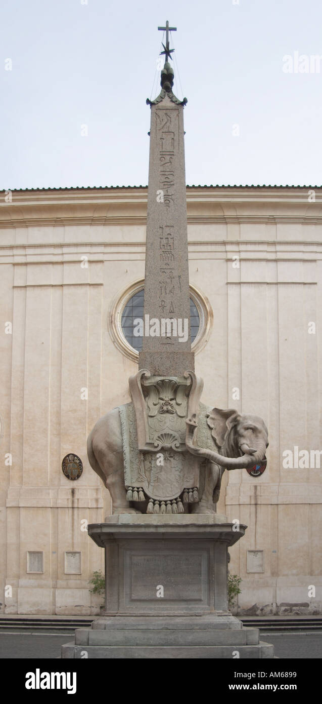Sculpture of an Elephant carrying an obelisk Stock Photo - Alamy