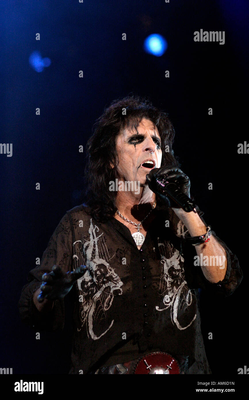 Alice Cooper Face High Resolution Stock Photography and Images - Alamy