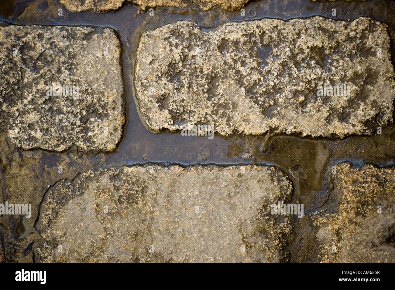 Wet pavement effect hi-res stock photography and images - Alamy