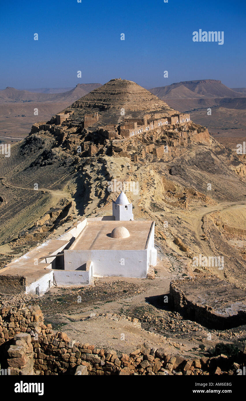 Tunisia, Guermessa, view of old Berber village Stock Photo - Alamy