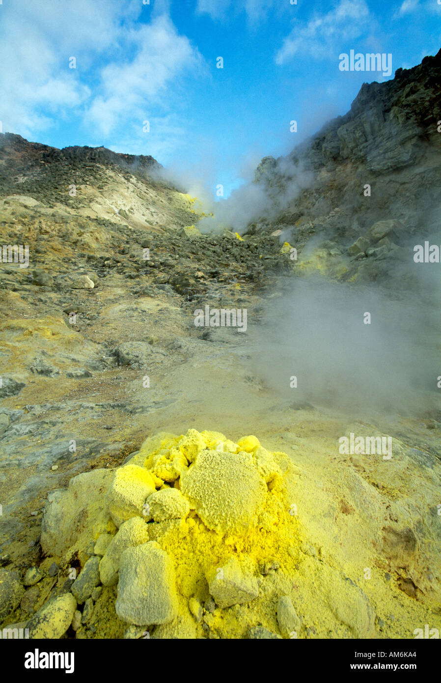 Sulfur sulphur vent akan national park hi-res stock photography and ...