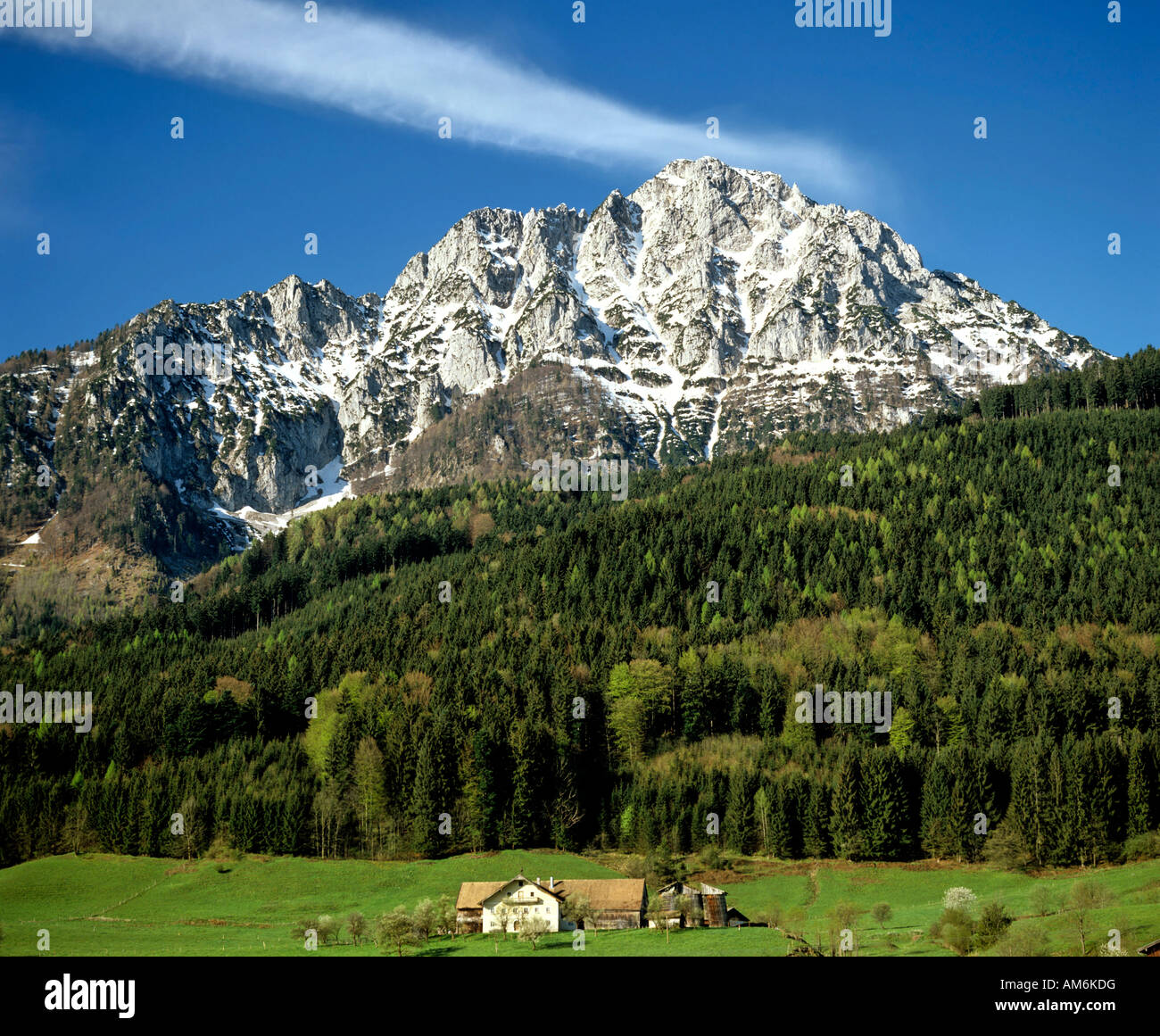 Hochstaufen mountain, Chiemgau Alps, Berchtesgadener Land, Upper ...