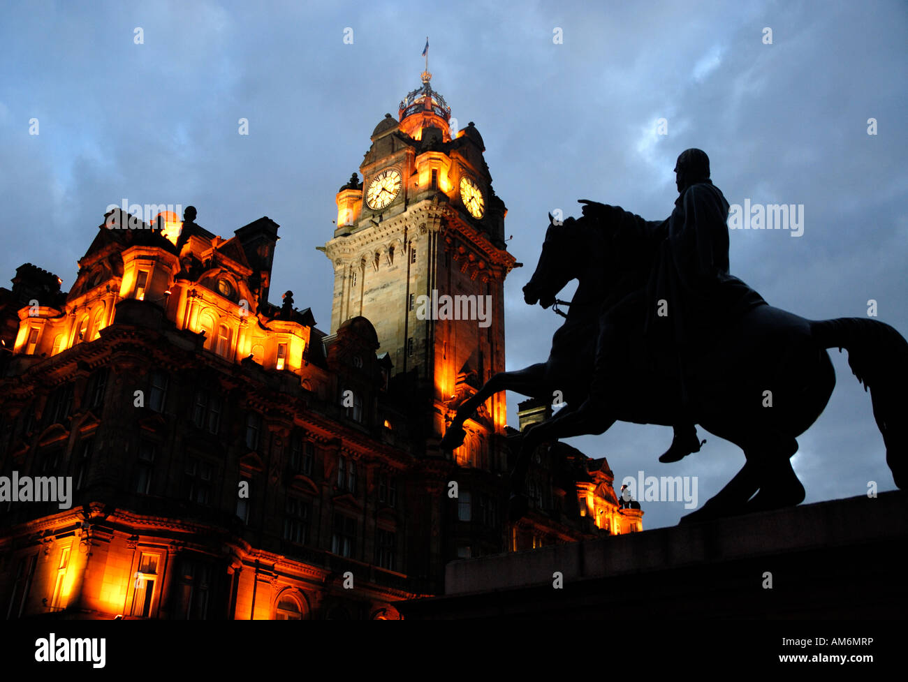 Waterloo place edinburgh hi-res stock photography and images - Alamy