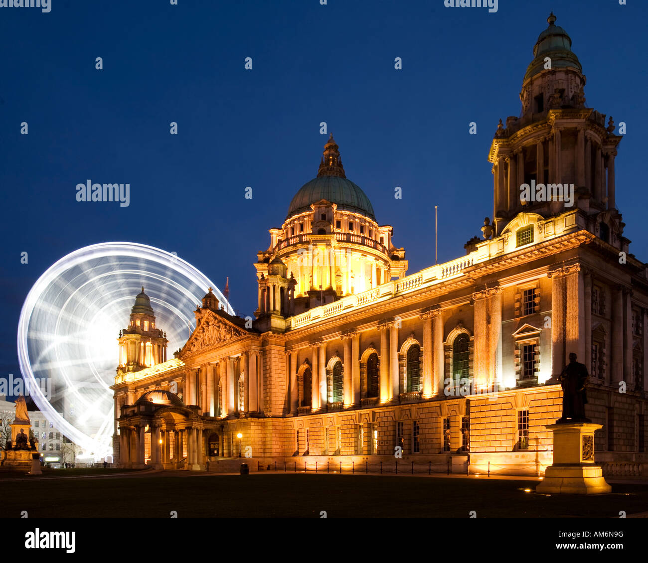 Belfast Eye Belfast City Hall Stock Photo - Alamy