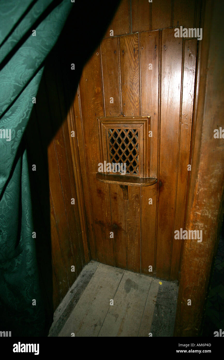 Confession Box Church High Resolution Stock Photography and Images - Alamy