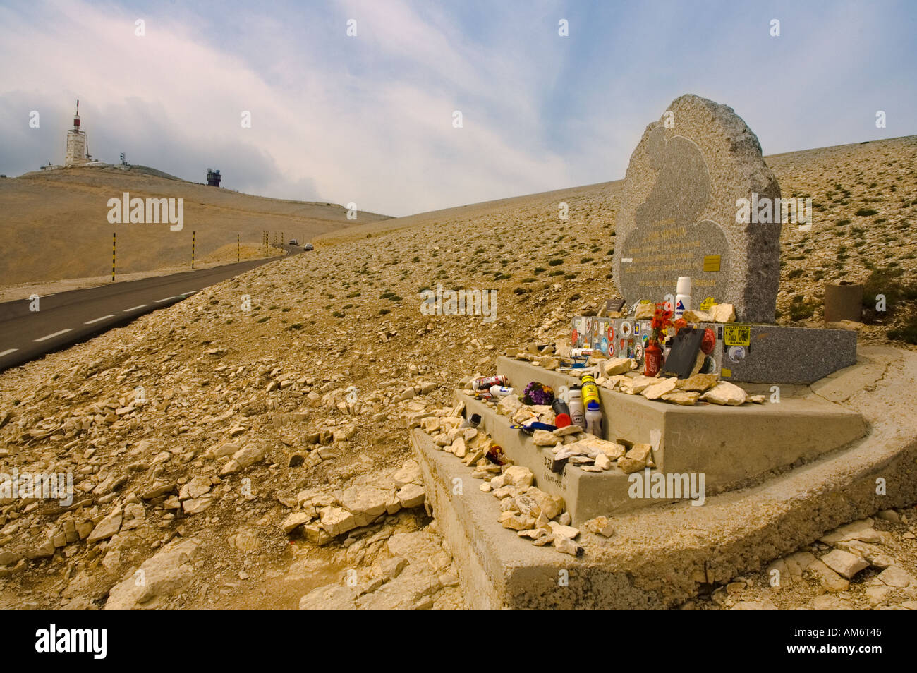 Tom Simpson memorial Mount Ventoux Provence France Stock Photo - Alamy