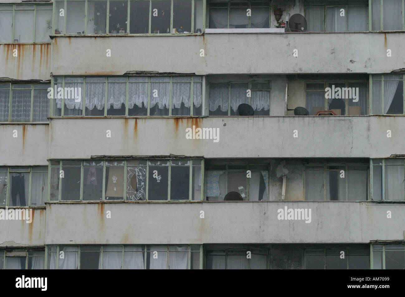 Run down city police hi-res stock photography and images - Alamy