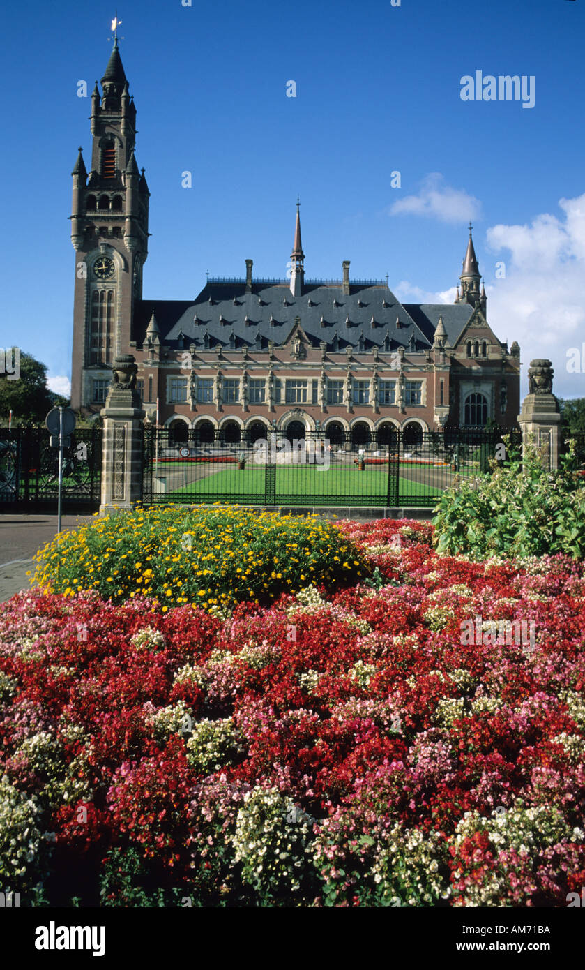 Den haag palace hi-res stock photography and images - Alamy