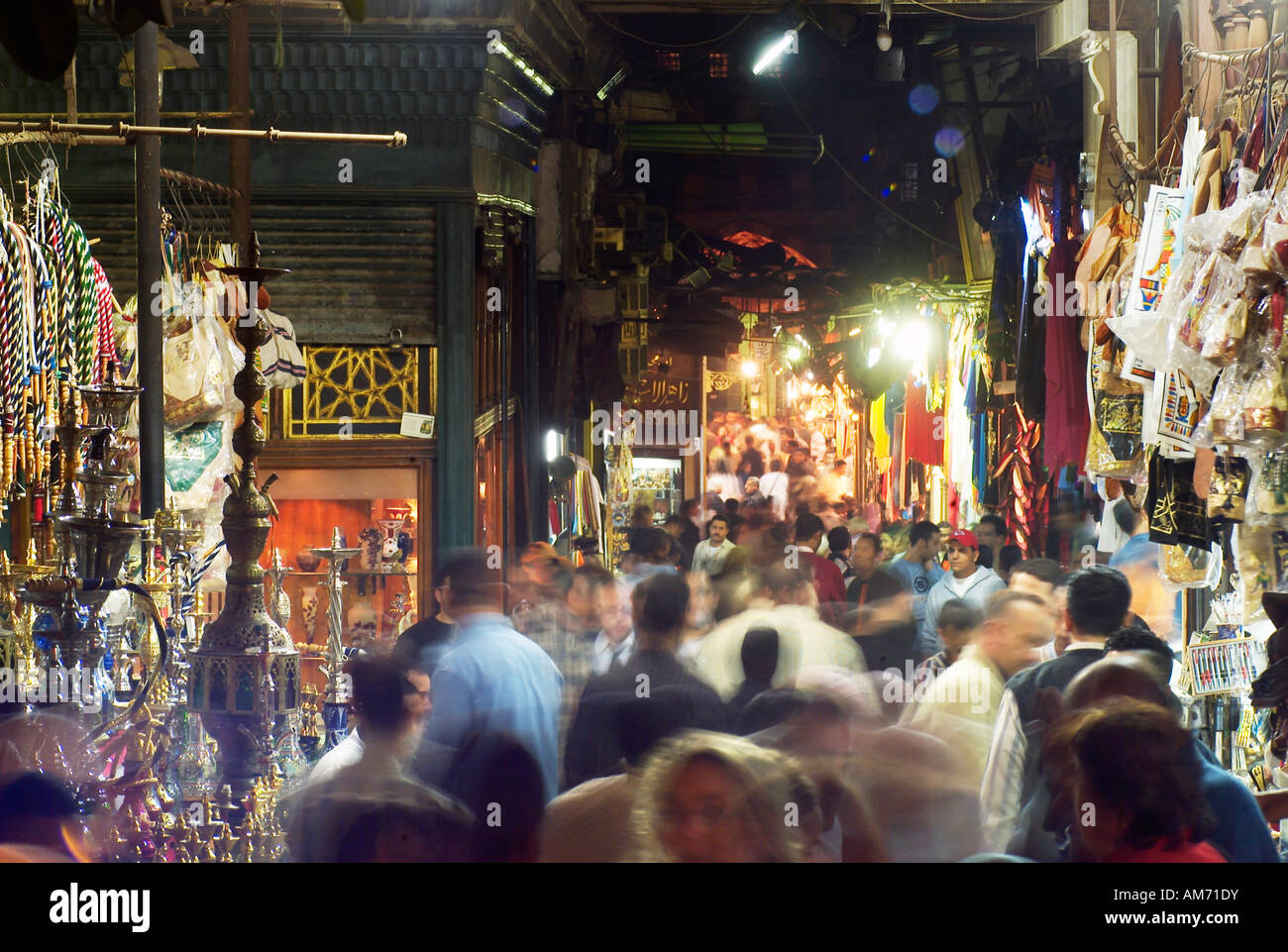 Crowded market in cairo hi-res stock photography and images - Alamy
