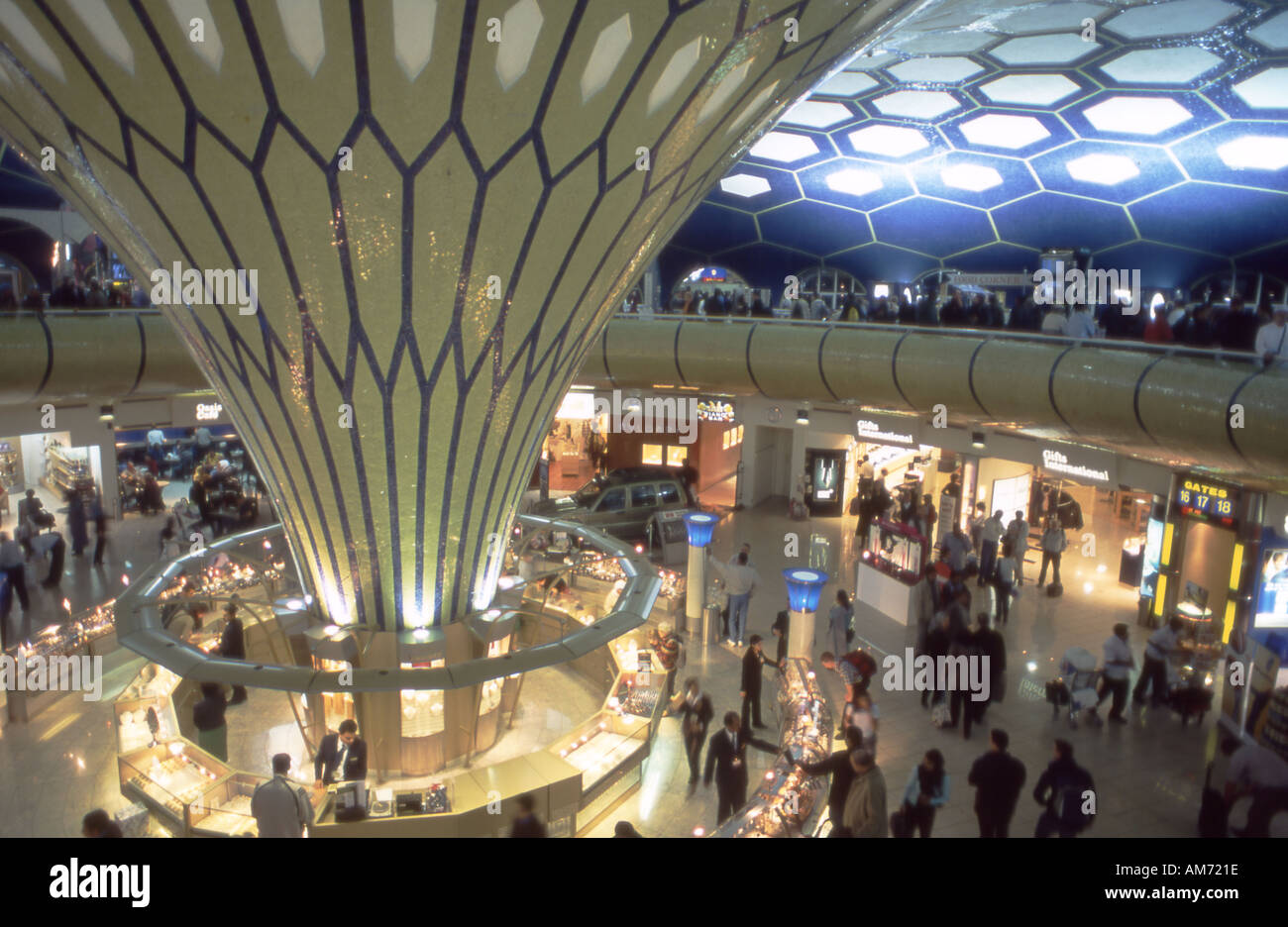 Abu Dhabi Airport High Resolution Stock Photography and Images - Alamy