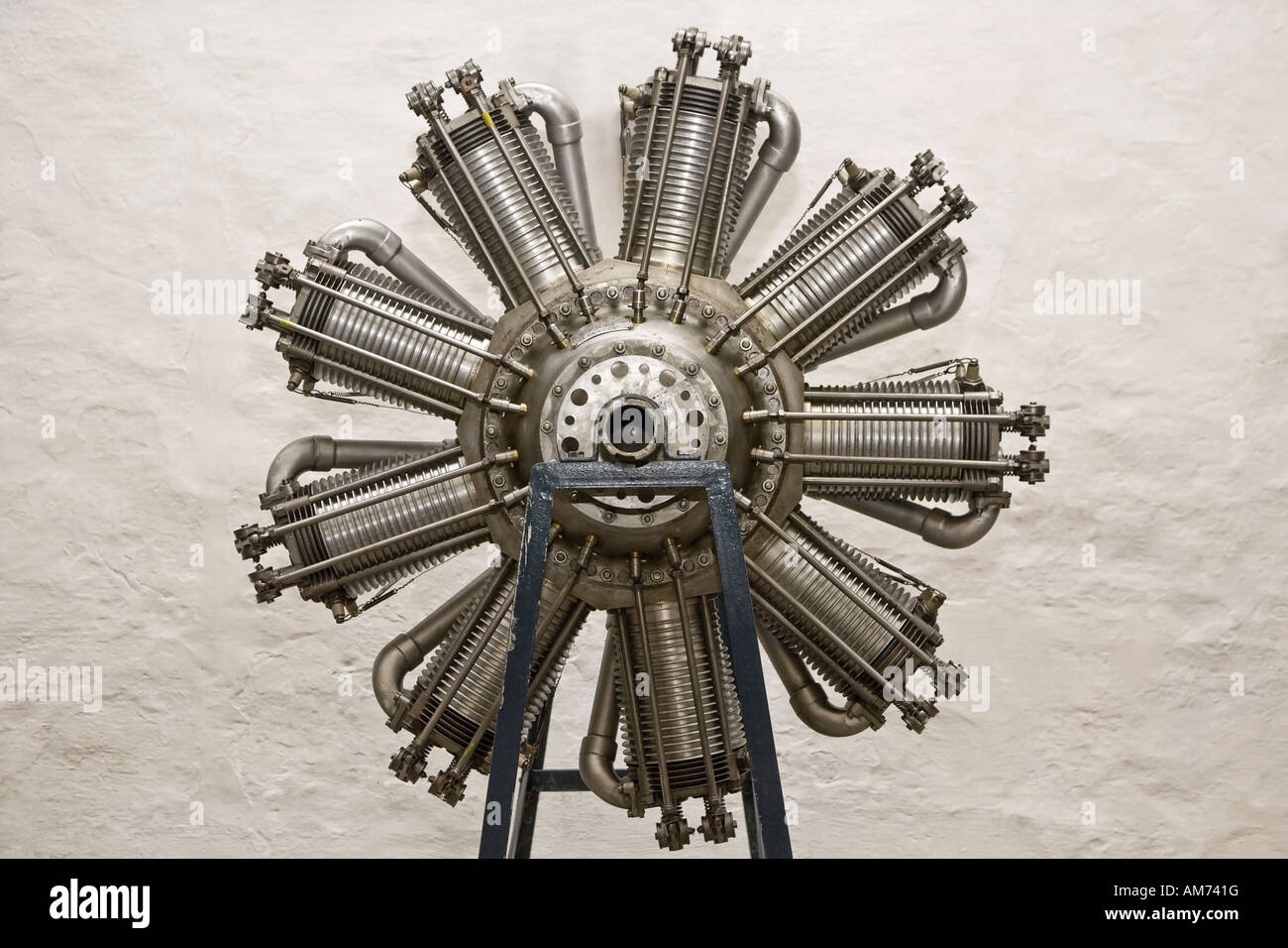 Radial engine hi-res stock photography and images - Alamy