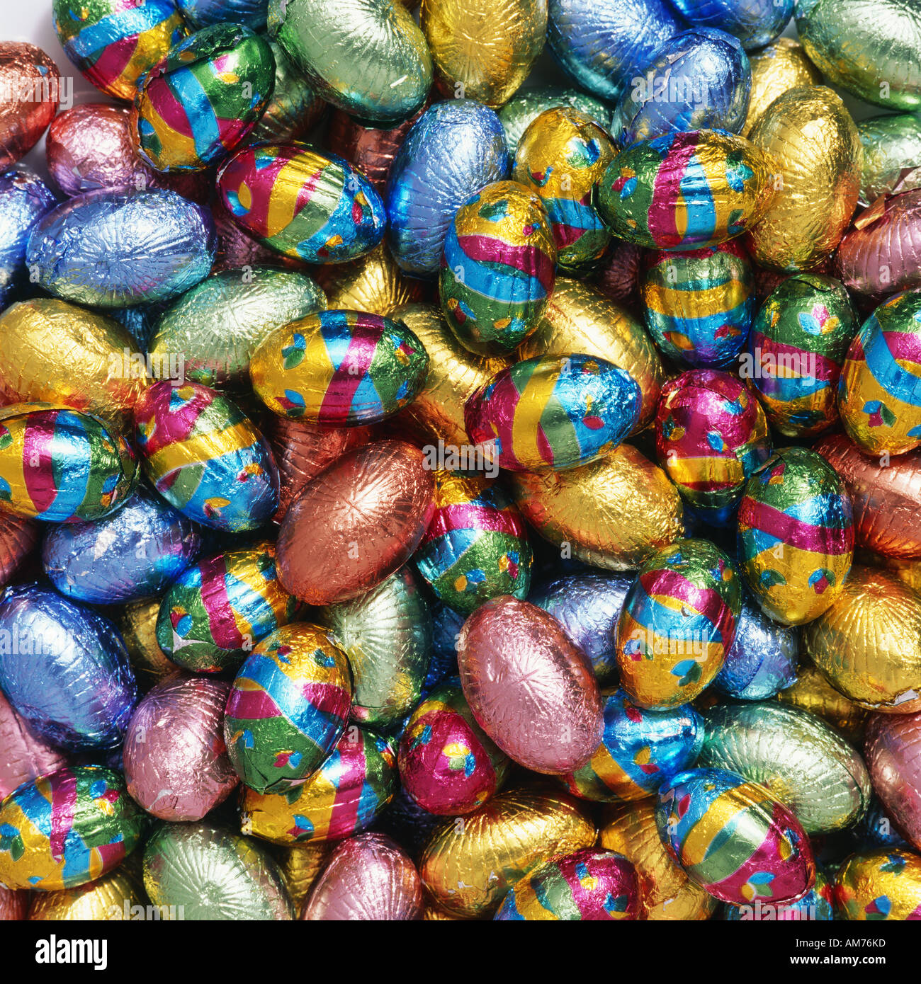 Small foil covered easter egg hi-res stock photography and images - Alamy