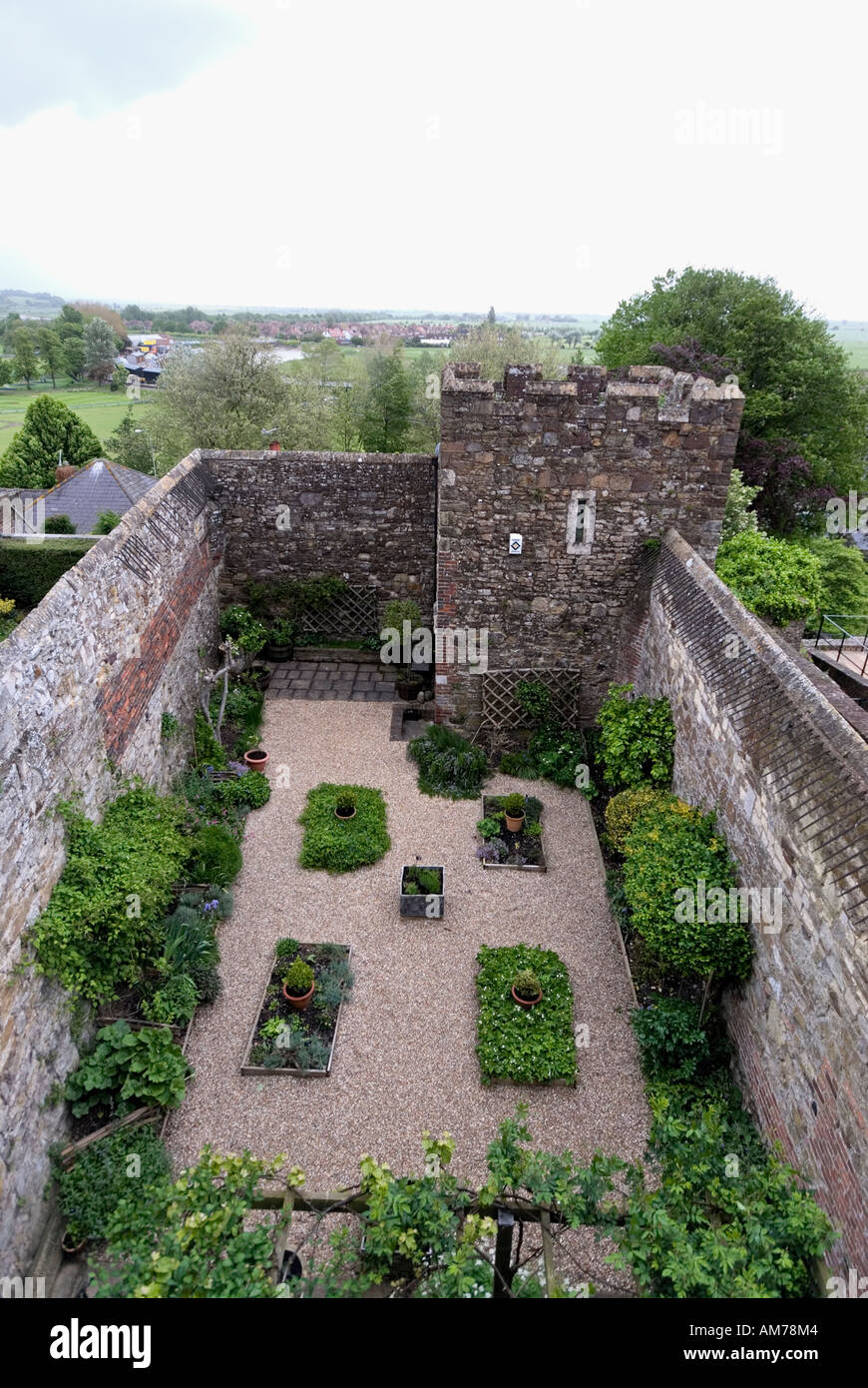 Prison garden uk hi-res stock photography and images - Alamy