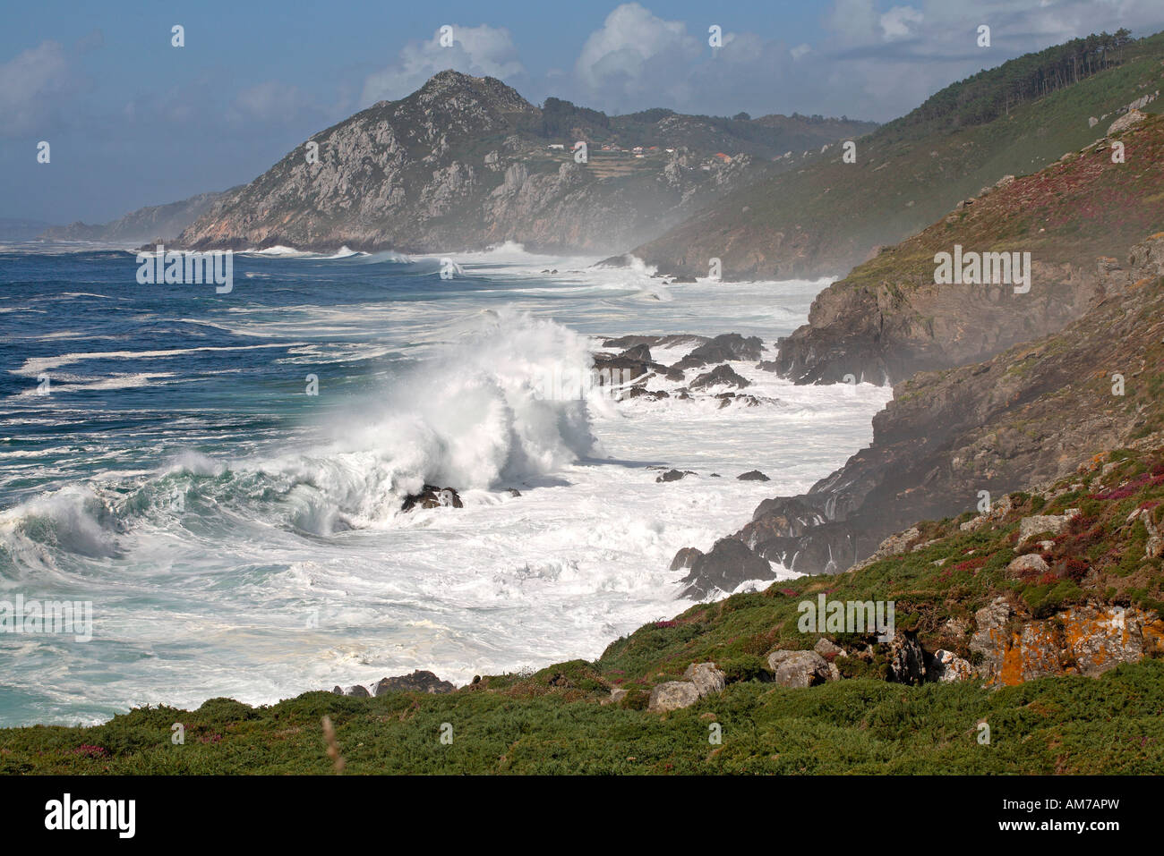 Hinospitable hi-res stock photography and images - Alamy