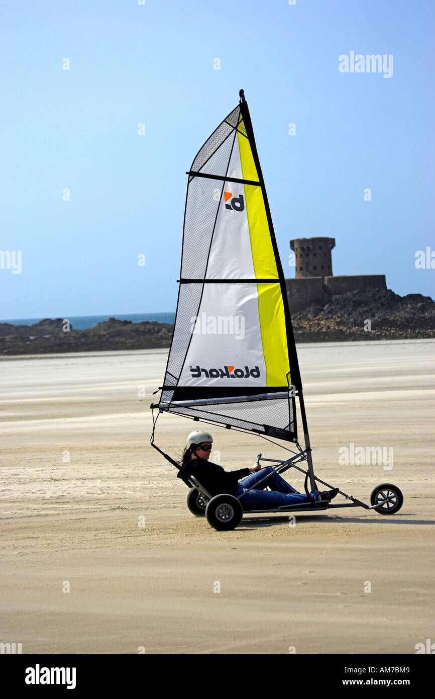 Landy blo karting sand yatching landyacht la rocco tower hi-res stock ...