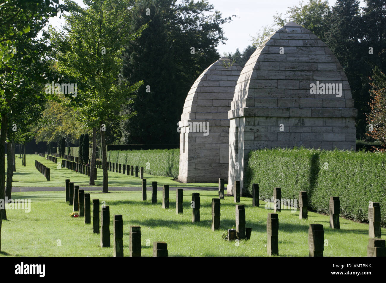 Cologne war cemetery hi-res stock photography and images - Alamy