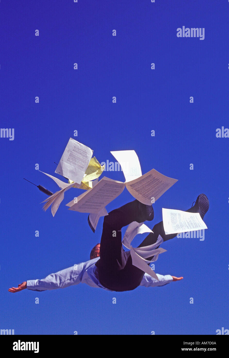 Businessman falling from the sky hi-res stock photography and images ...