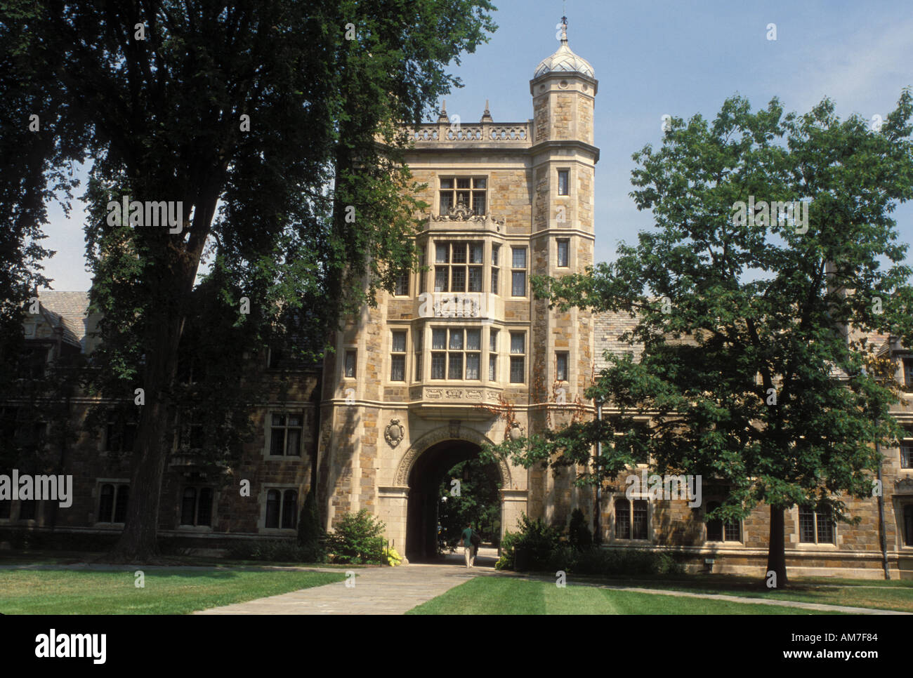 Law school building university michigan hi-res stock photography and ...