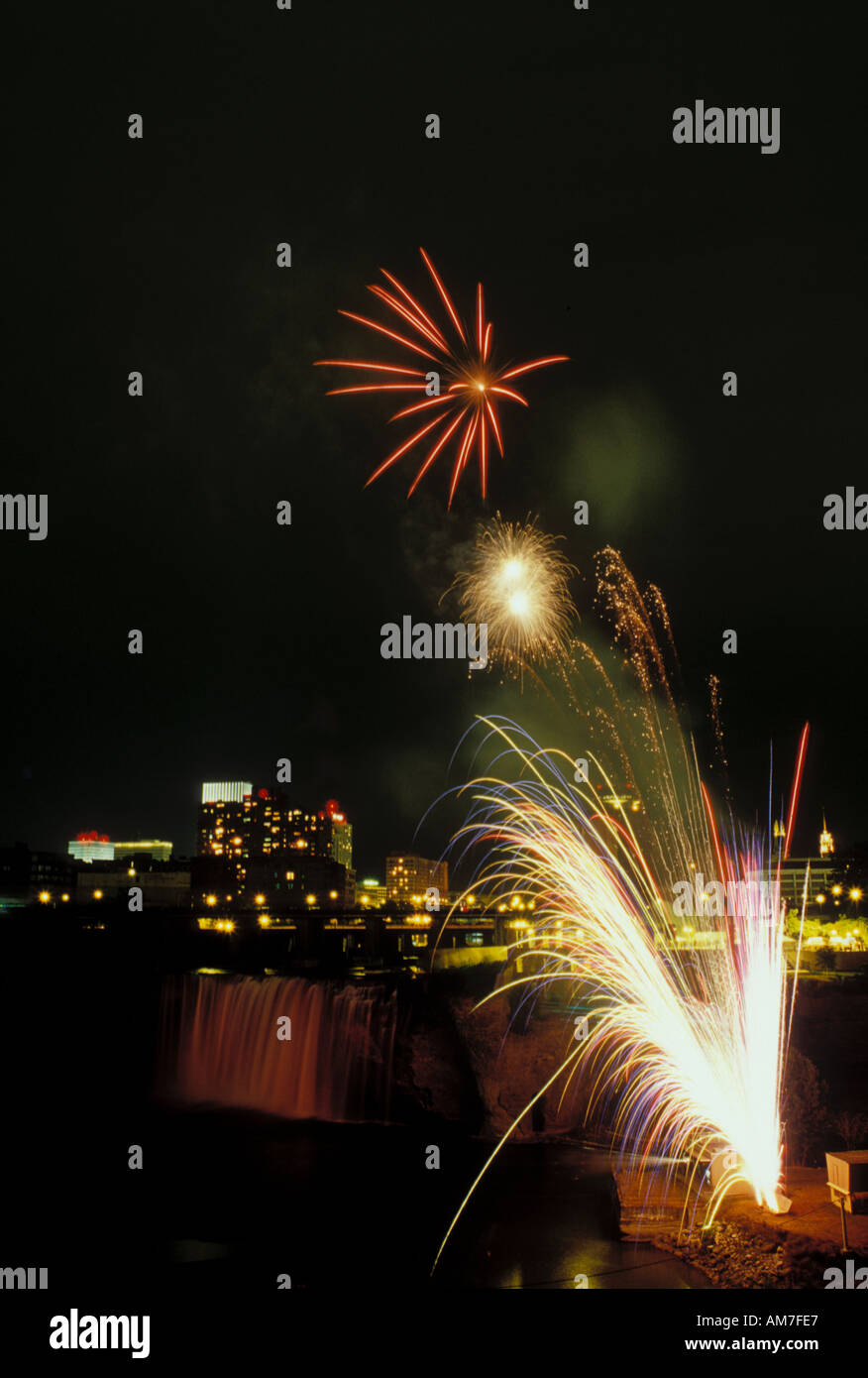 Genesee falls rochester new york hi-res stock photography and images ...