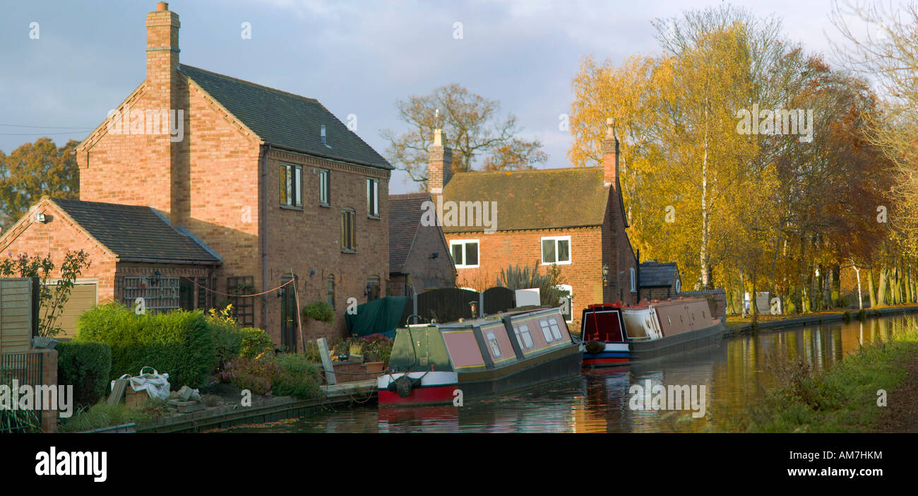 narrow boat barge the worcester and birmingham canal stoke prior ...