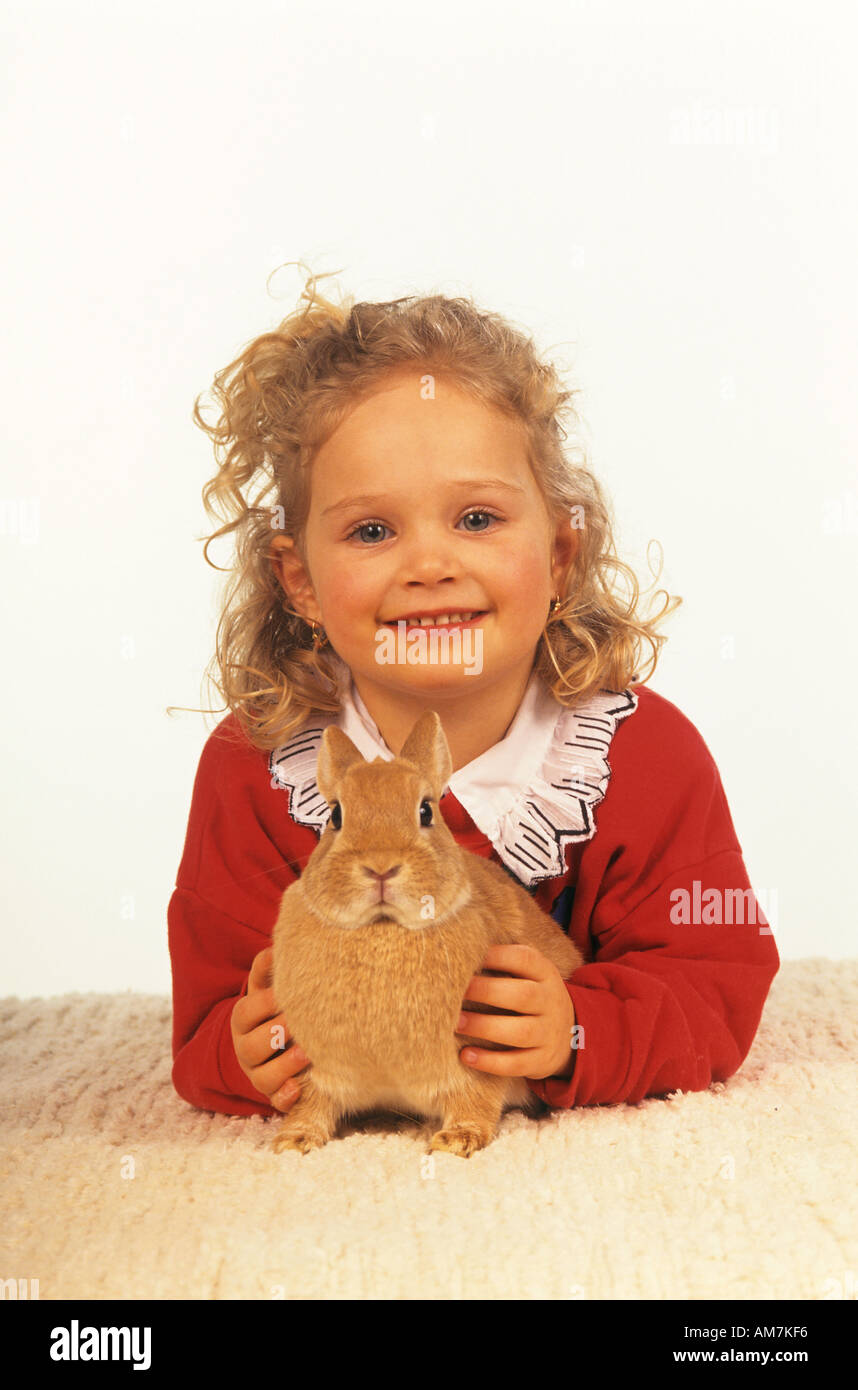 Girl pygmy rabbit hi-res stock photography and images - Alamy