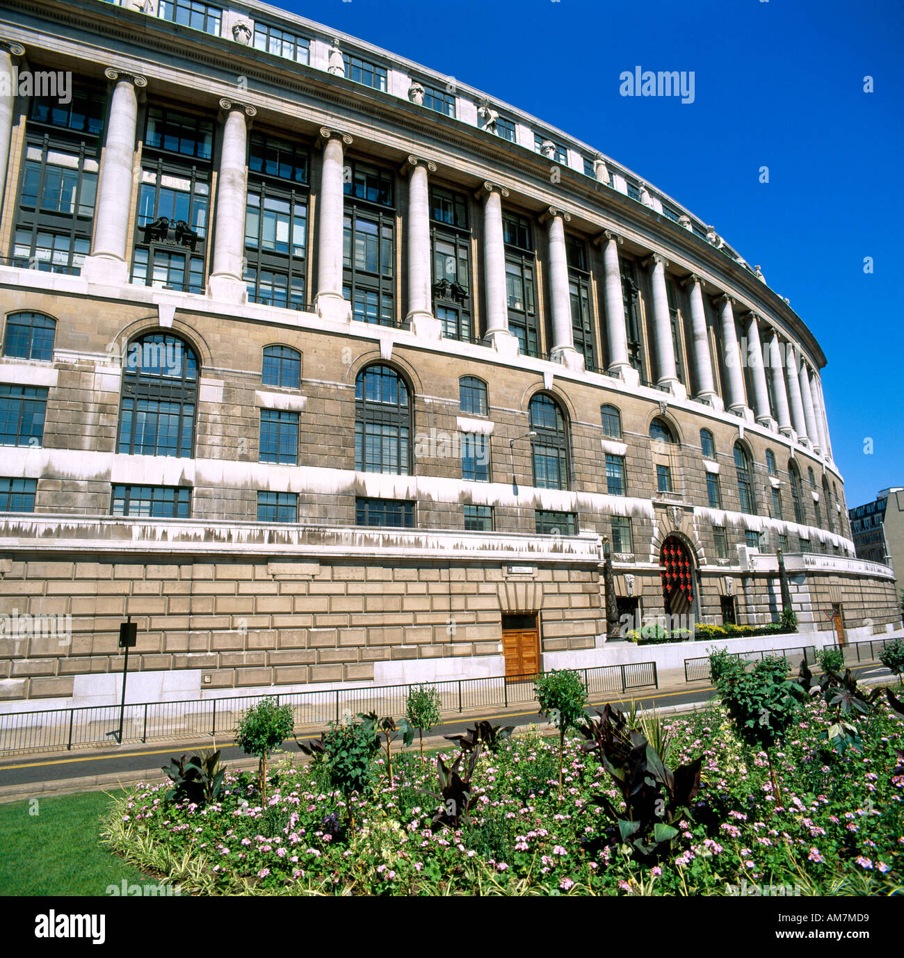 Unilever london head office hi-res stock photography and images - Alamy